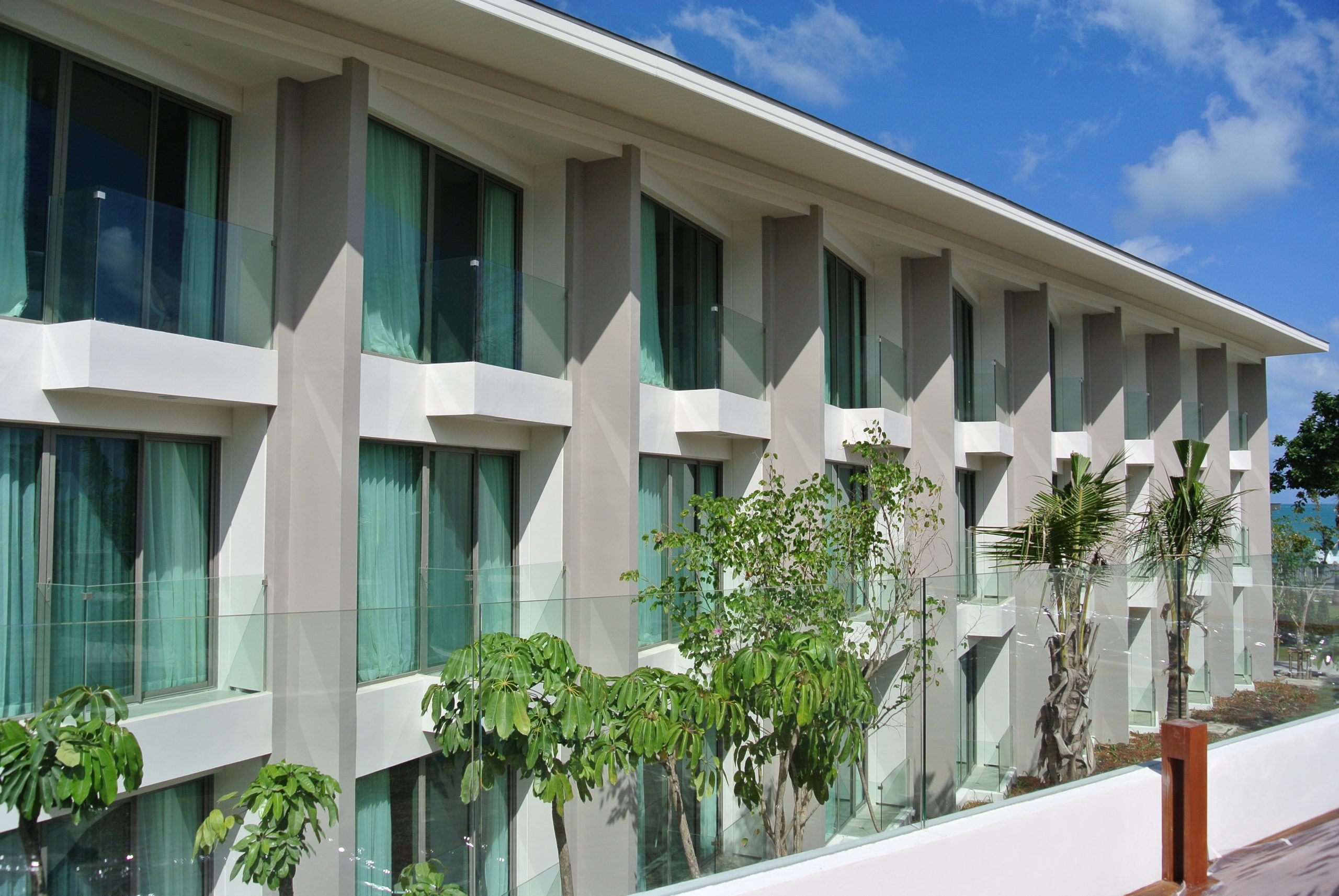 OZO Hotel Samui – Glass Line Co., Ltd.