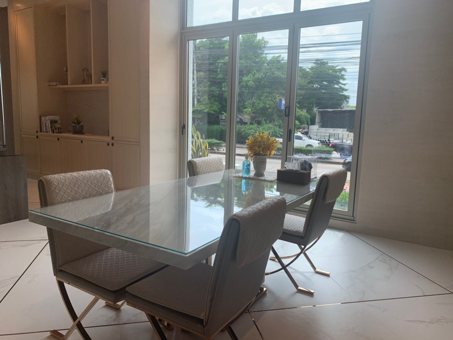 Glass Line Office – Glass Line Co., Ltd.